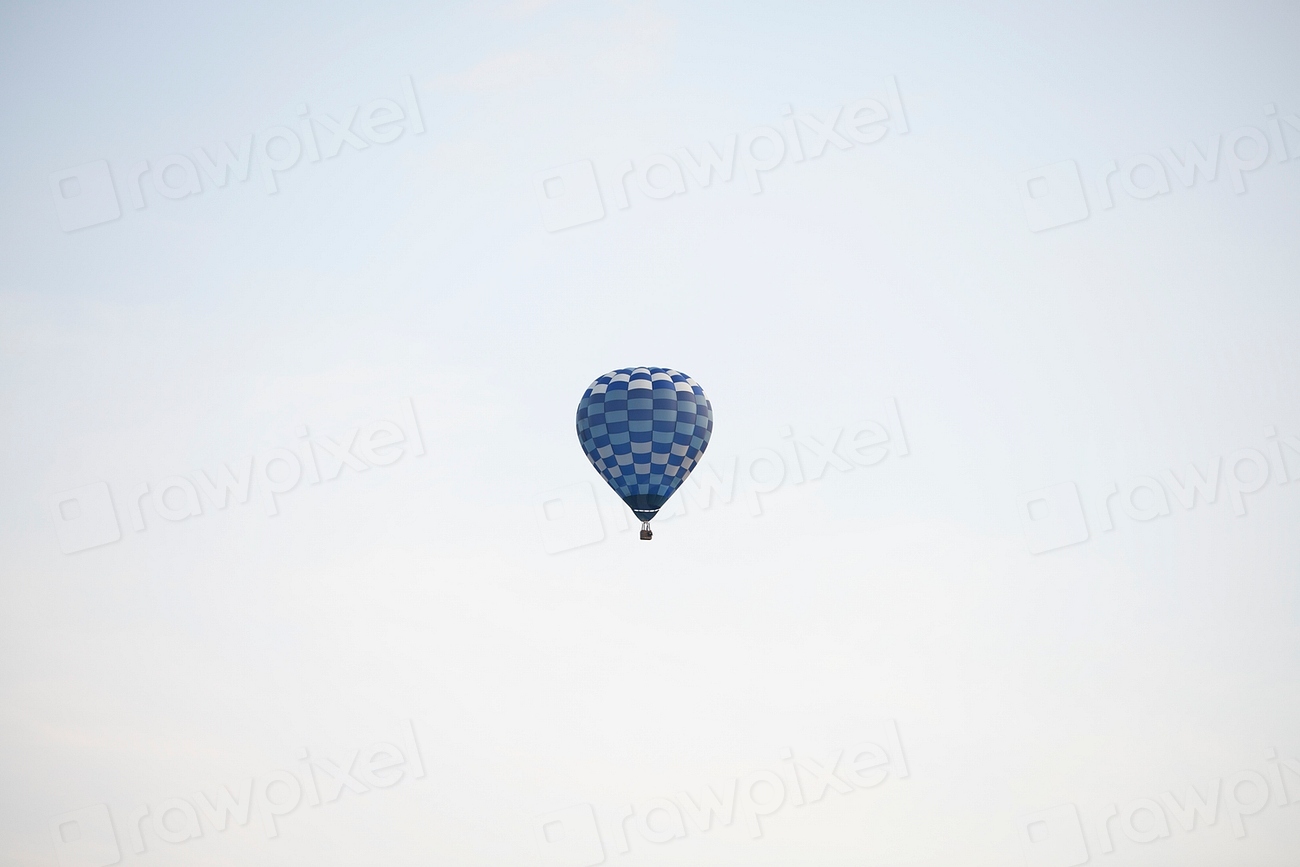 Blue hot air balloon flying | Premium Photo - rawpixel