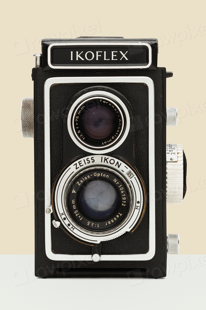 Vintage Ikoflex 12mm film camera. | Premium PSD - rawpixel