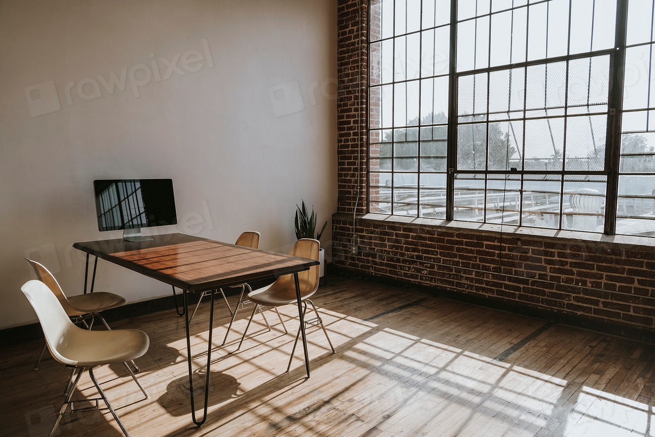 Computer monitor wooden table | Premium Photo - rawpixel