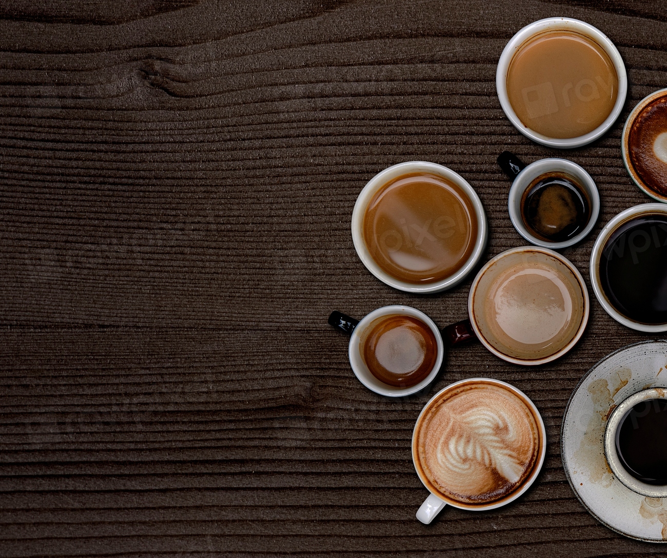 Coffee mugs on a dark | Free Photo - rawpixel