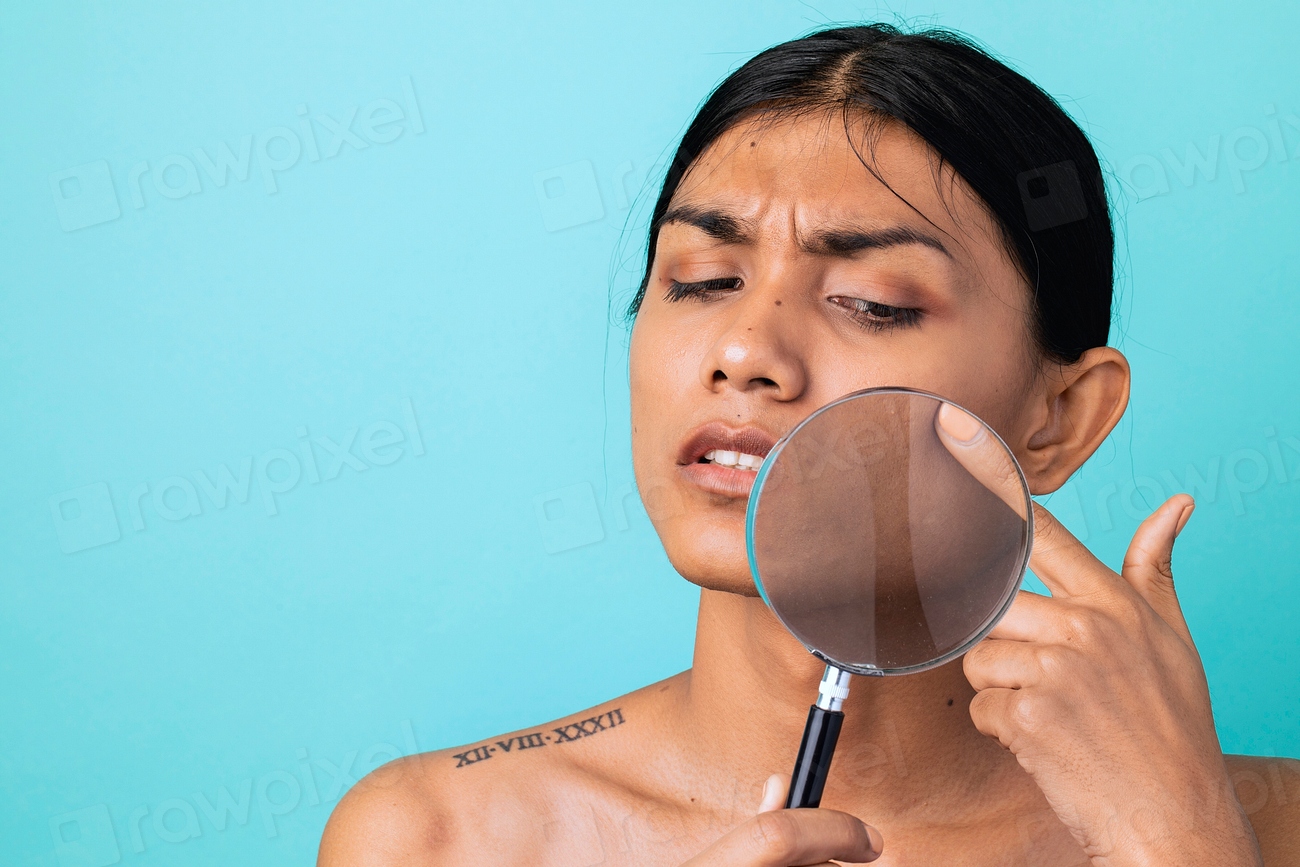 Woman using magnifying glass check | Premium Photo - rawpixel
