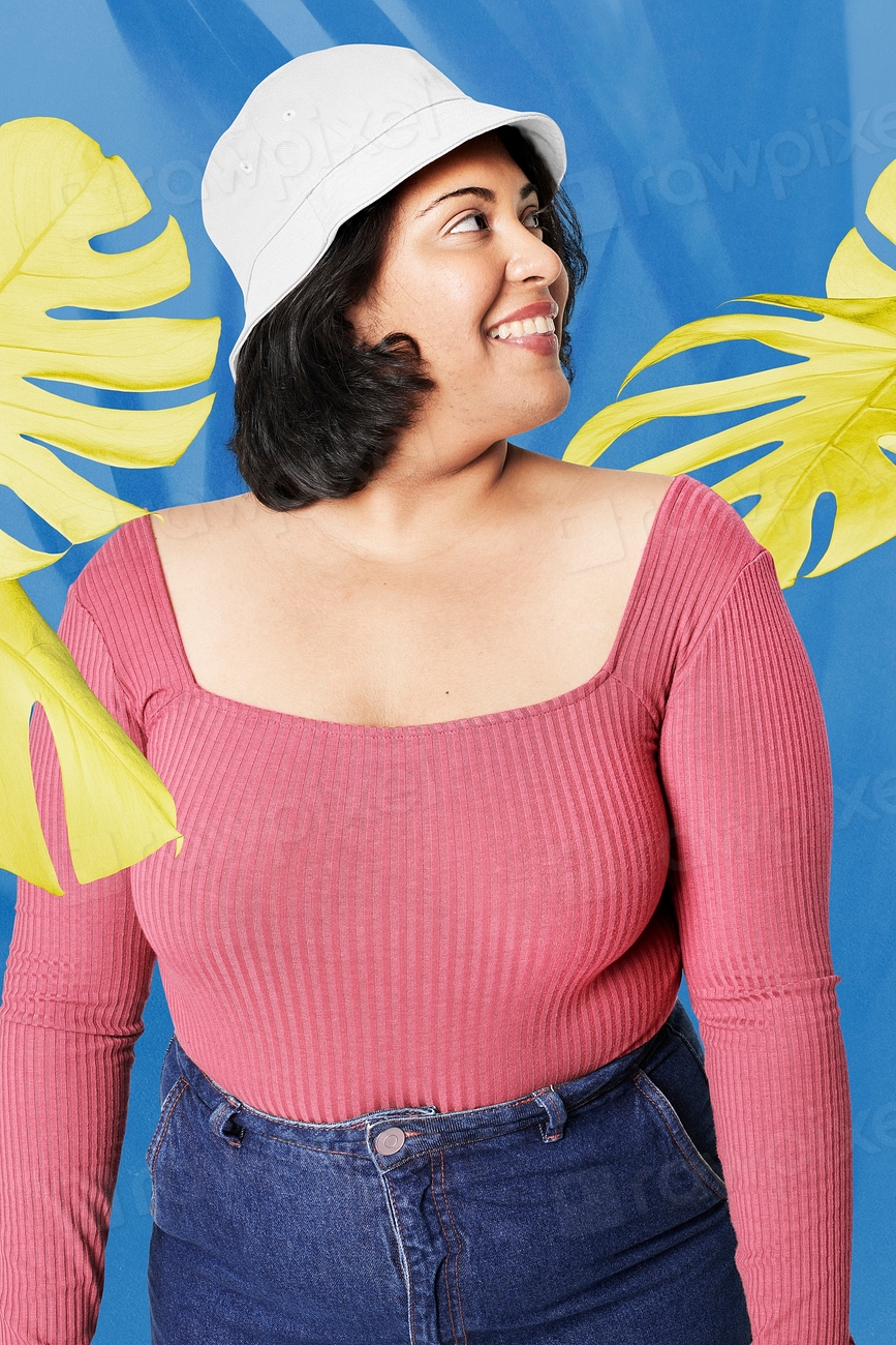 Psd body positivity white bucket | Premium PSD Mockup - rawpixel