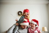 People enjoying Christmas holiday | Premium Photo - rawpixel