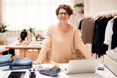 female business owner is using | Premium Photo - rawpixel