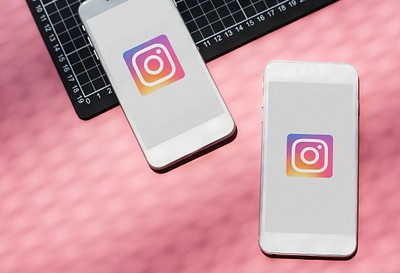 Instagram logo mobile phone screens. | Free Photo - rawpixel