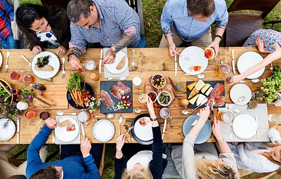 Aerial view people having dinner | Premium Photo - rawpixel