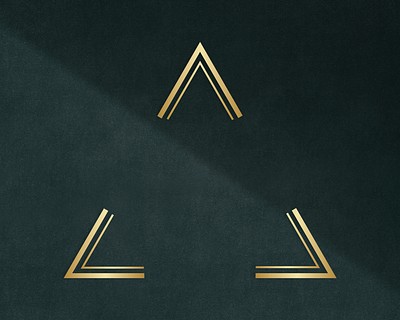 Gold triangle frame on a dark | Premium Photo - rawpixel