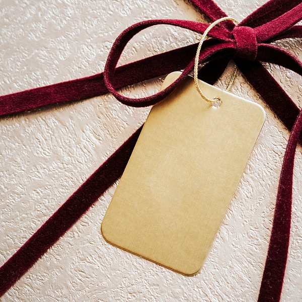Aerial view gift box tag | Premium Photo - rawpixel
