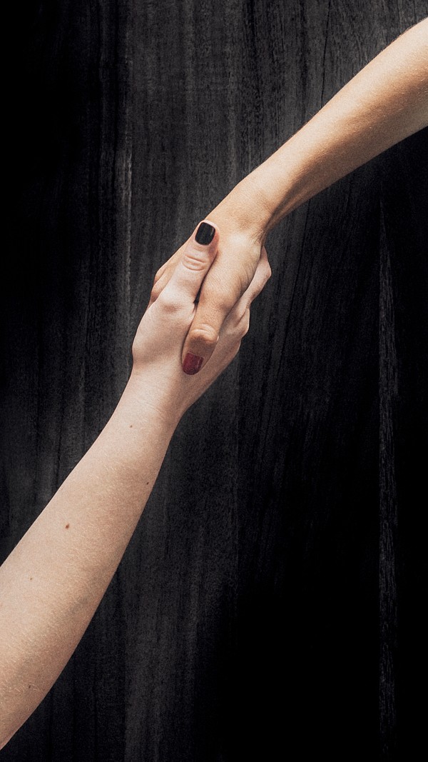 Women shaking hands successful business | Premium Photo - rawpixel