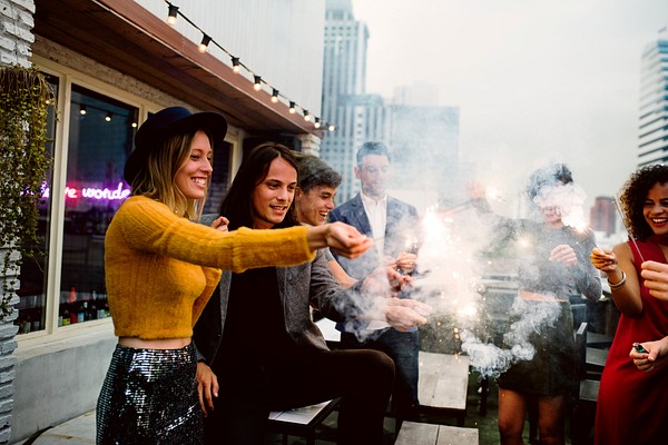 Group friends having party | Premium Photo - rawpixel