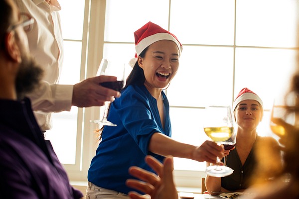 Friends celebrating holiday together | Premium Photo - rawpixel