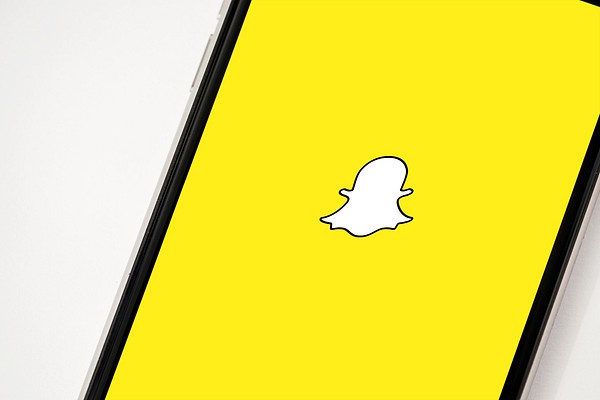 Snapchat application on a mobile | Free Photo - rawpixel