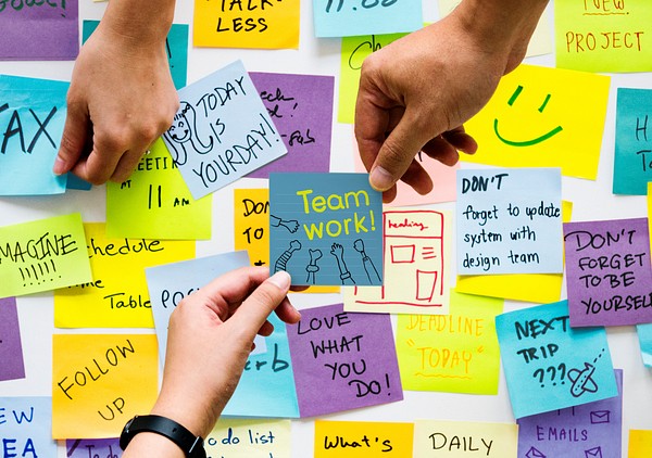 Messy sticky notes and Teamwork | Premium Photo - rawpixel