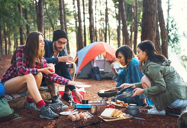 Friends camping in the forest | Premium Photo - rawpixel