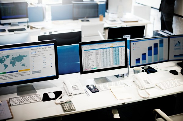 Computer screen is showing business | Premium Photo - rawpixel