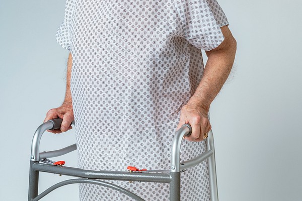 Patient a zimmer frame | Premium Photo - rawpixel