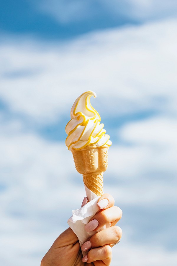 Soft serve ice cream summer | Free Photo - rawpixel
