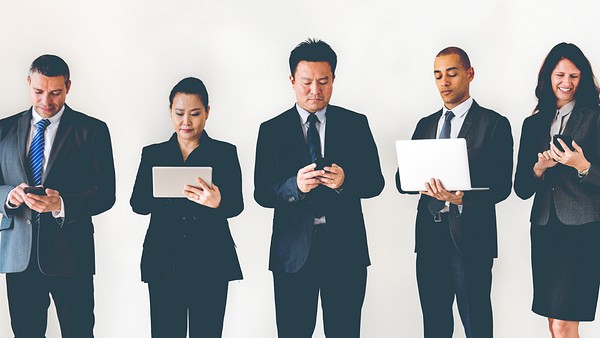 Business people using digital devices | Premium Photo - rawpixel