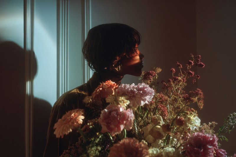 Woman+in+profile Person Images | Free Photos, PNG Stickers, Wallpapers ...