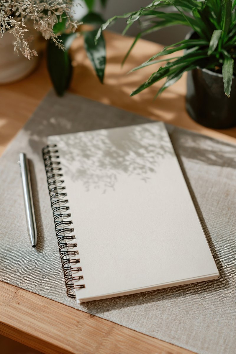 Green Page Paper Images | Free Photos, PNG Stickers, Wallpapers ...