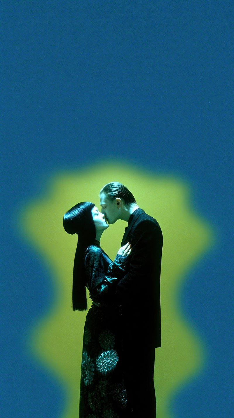 Mobile Fashion Art Images | Free Photos, PNG Stickers, Wallpapers ...