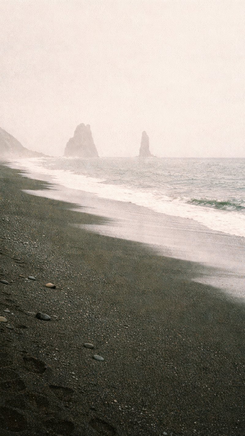 Shore Wallpaper Beach Images | Free Photos, PNG Stickers, Wallpapers ...