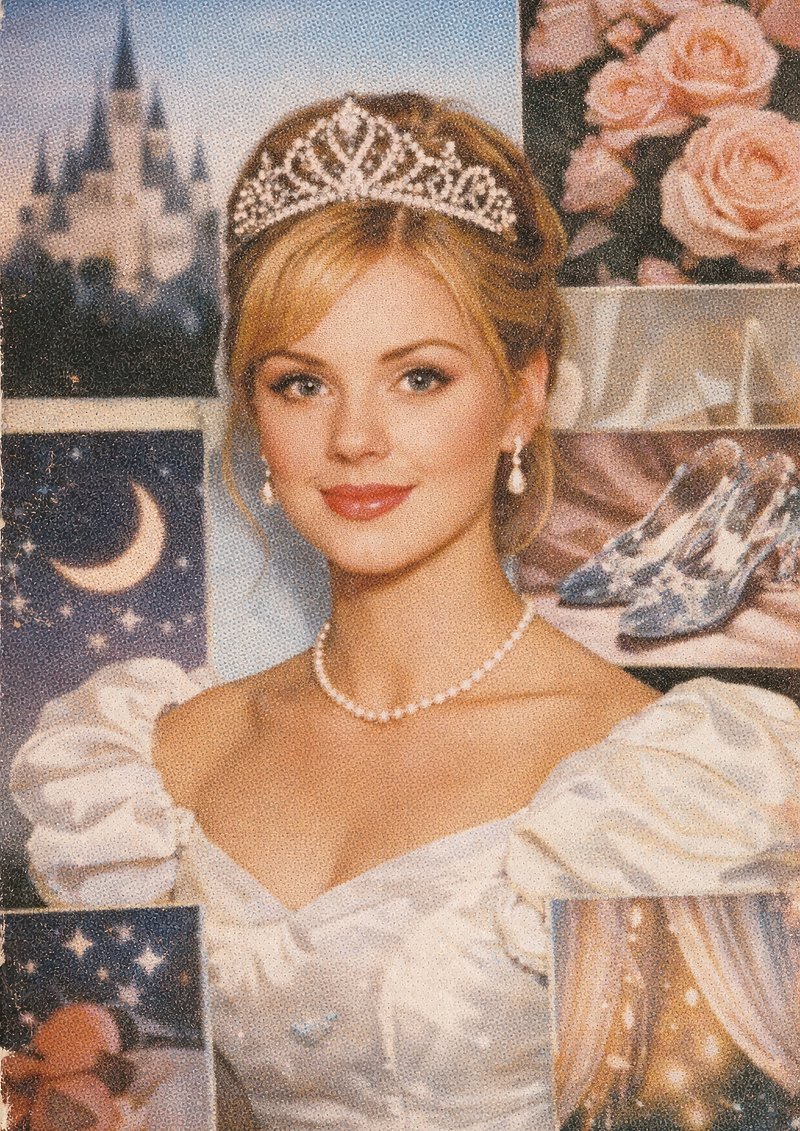 Princess Wallpaper Aesthetic JPEG Images | Free Photos, PNG Stickers ...