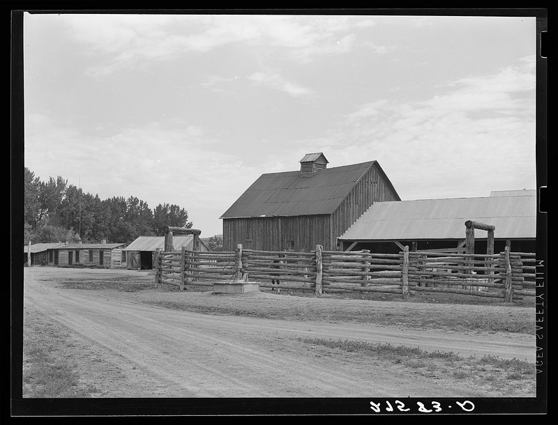 Montana Barns Images | Free Photos, PNG Stickers, Wallpapers ...