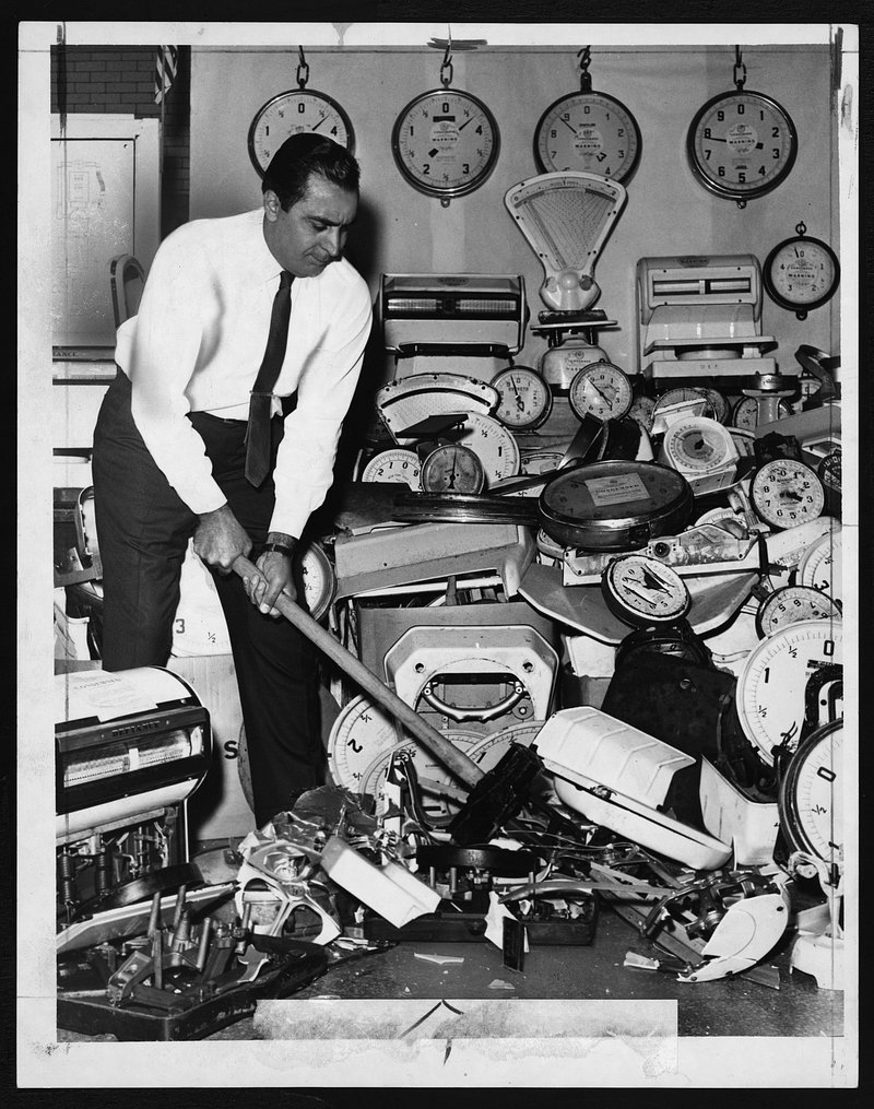 Sledge Hammer Images | Free Photos, PNG Stickers, Wallpapers ...