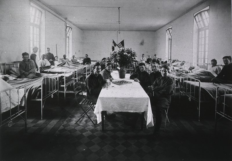 Doctor Ear Person Vintage Face Building Images | Free Photos, PNG ...