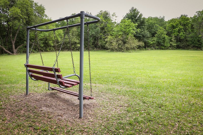 Garden Swing Images | Free Photos, PNG Stickers, Wallpapers ...