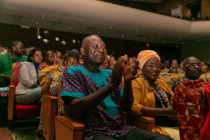 Clapping Audience Images | Free Photos, PNG Stickers, Wallpapers ...