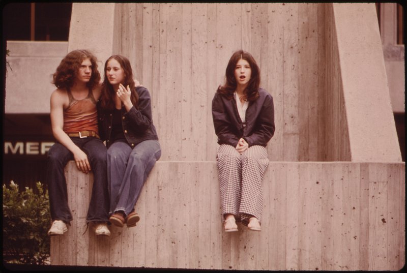 Saturday Woman Images | Free Photos, PNG Stickers, Wallpapers ...