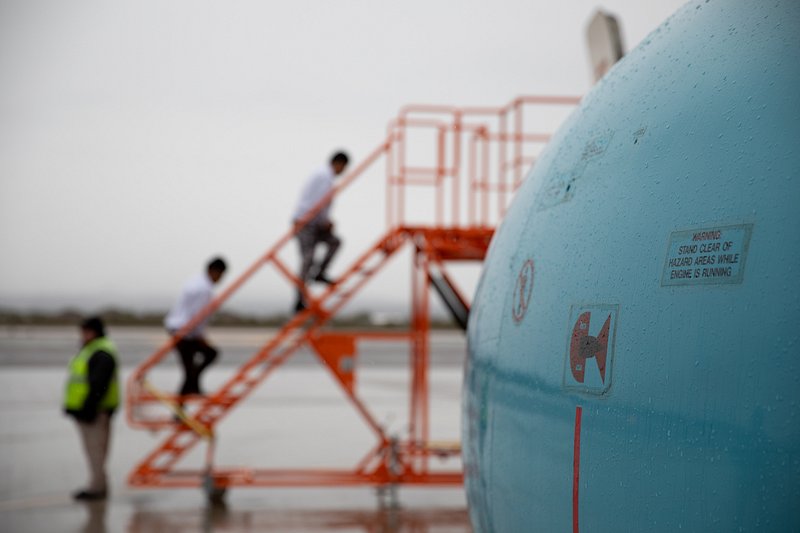 Flight Border Images | Free Photos, PNG Stickers, Wallpapers ...