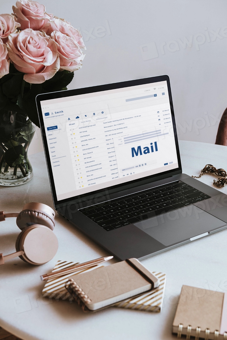 Editable laptop screen mockup | Premium Mockup Generator - rawpixel