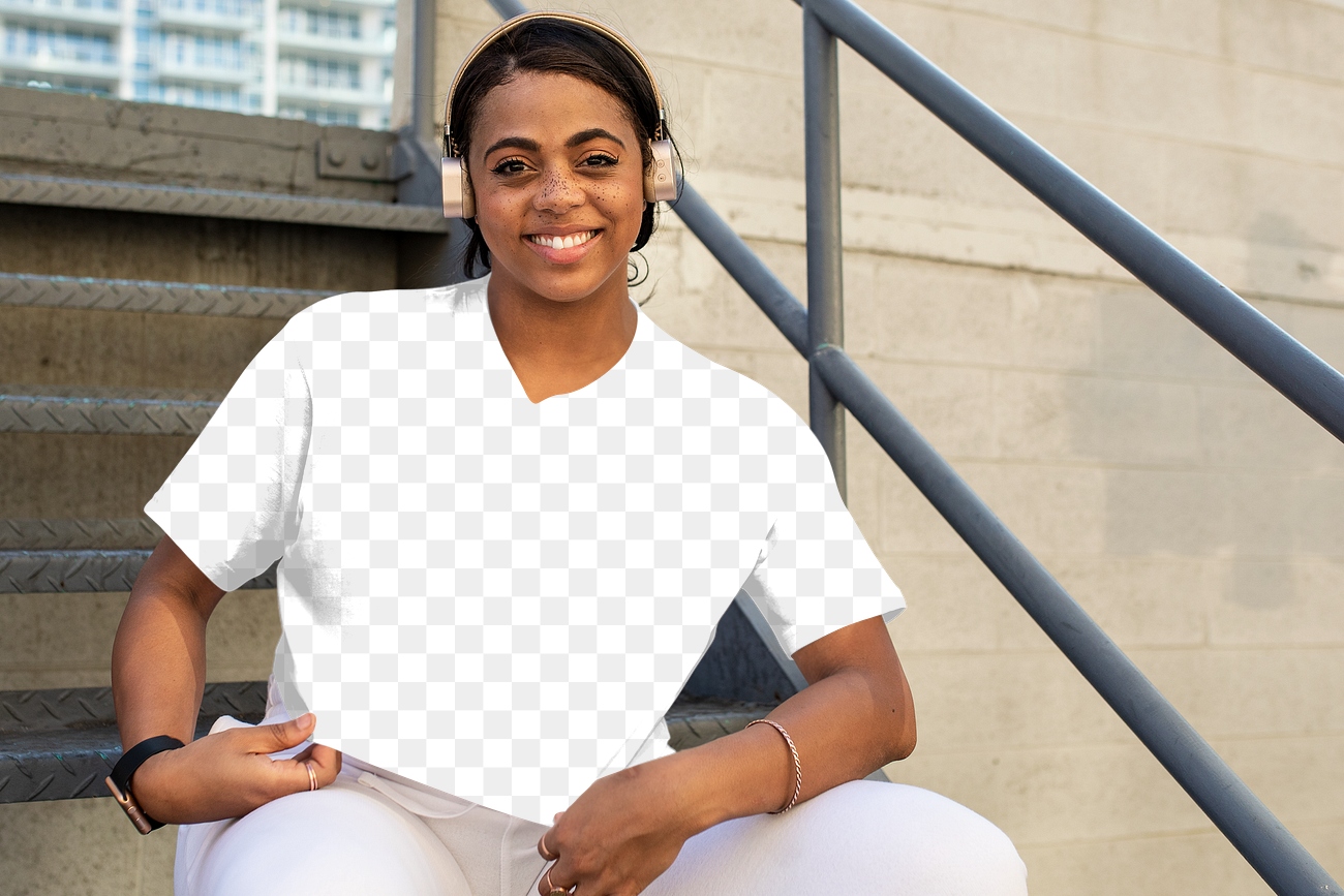 Png crop tee mockup worn | Premium PNG - rawpixel