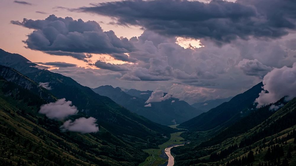 Aerial view dramatic mountain valley | Free Video - rawpixel