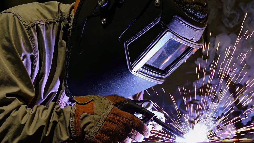 Close-up video shot welder protective | Free Video - rawpixel