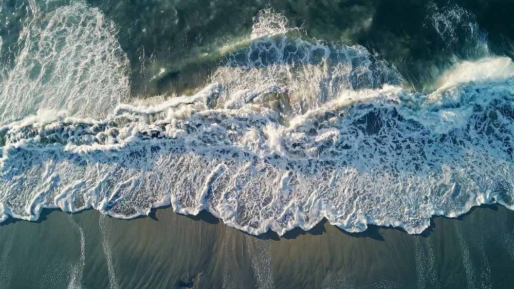 Aerial view ocean waves crashing | Free Video - rawpixel