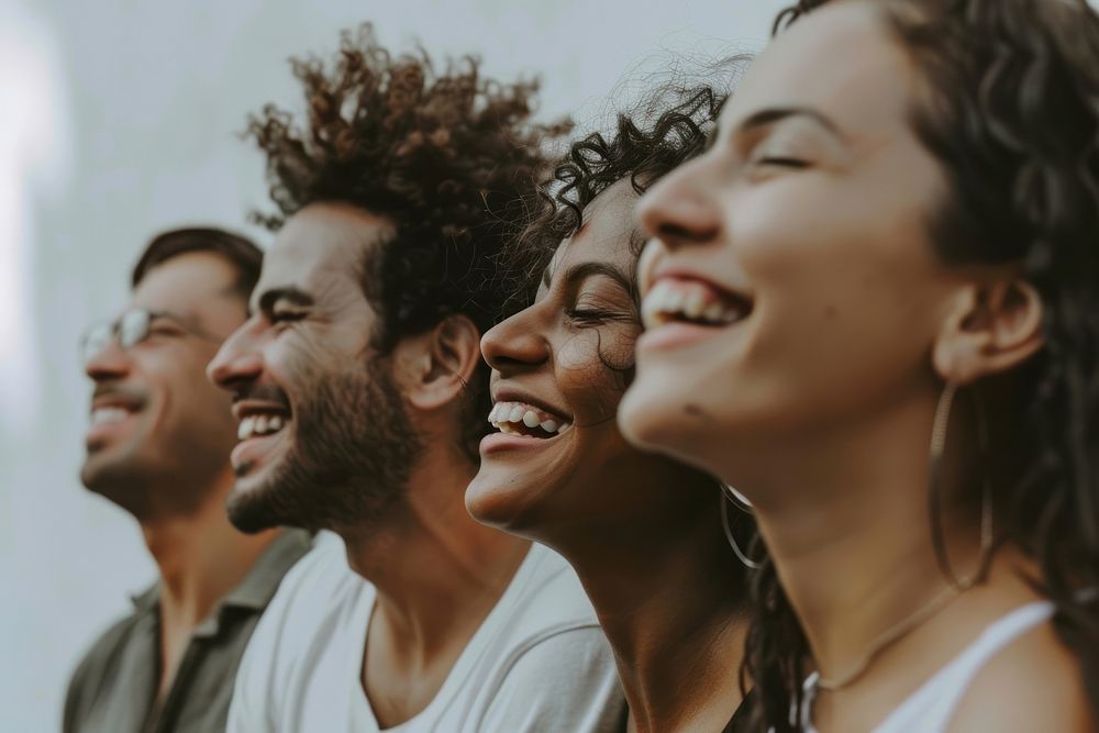 Hispanic people singing songs happy | Free Photo - rawpixel
