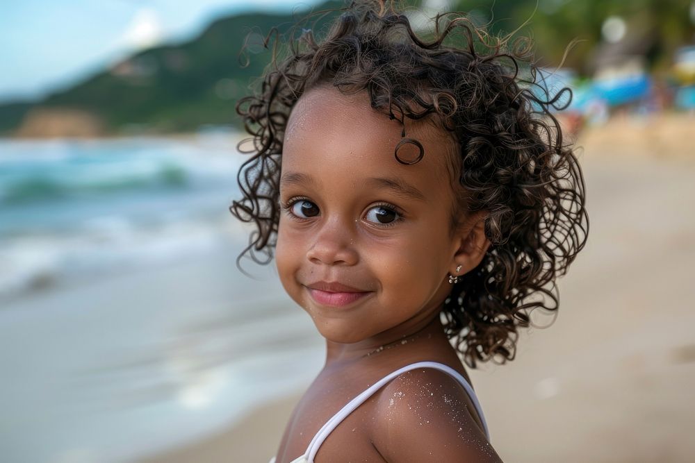 Brazilian little girl photo beach | Free Photo - rawpixel