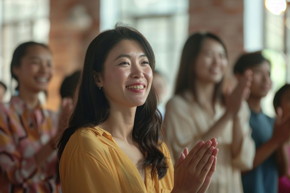 Happy people clapping woman applause | Free Photo - rawpixel