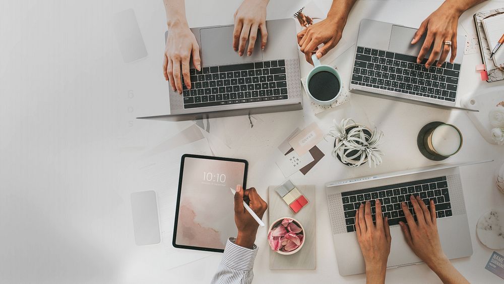 Businesswomen using digital devices work | Free Photo Illustration ...