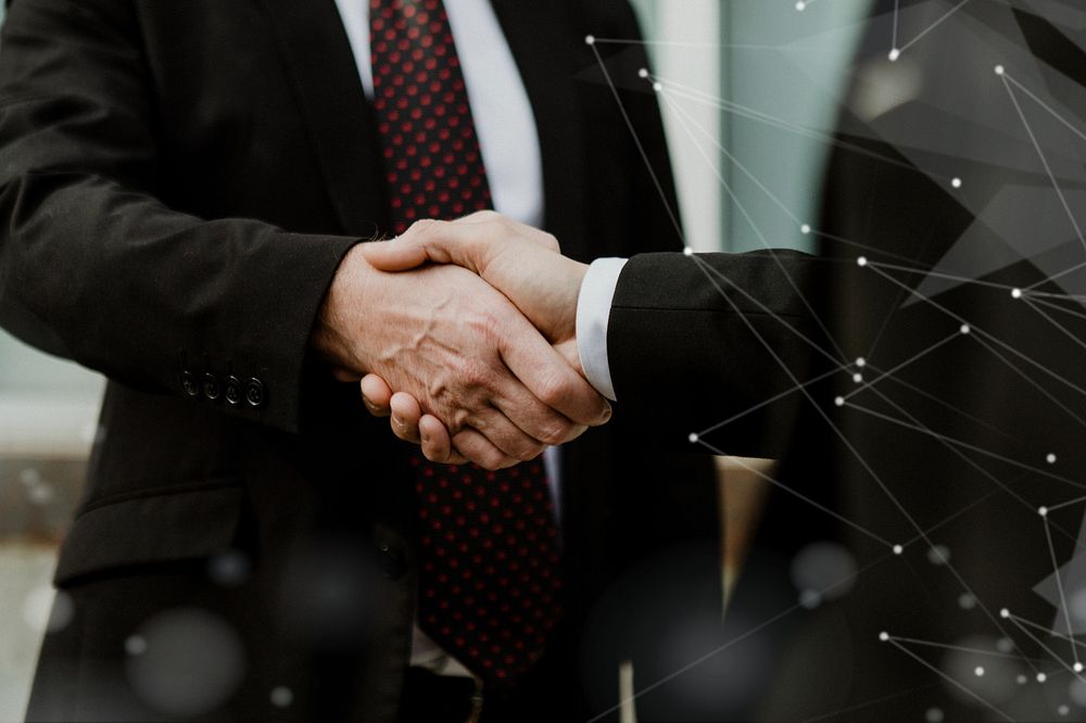 Businessmen making a business deal | Free Photo - rawpixel