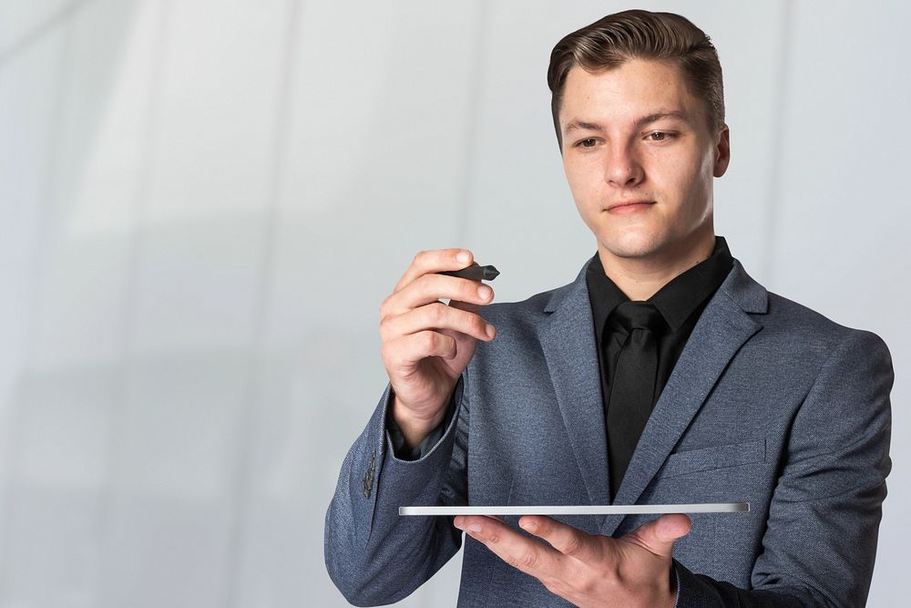 Businessman holding digital tablet png | Free Photo - rawpixel Businessman holding digital tablet png | Free Photo - rawpixel