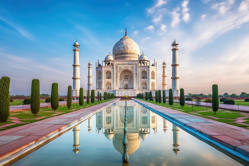 Iconic Taj Mahal reflecting pool | Free Photo - rawpixel