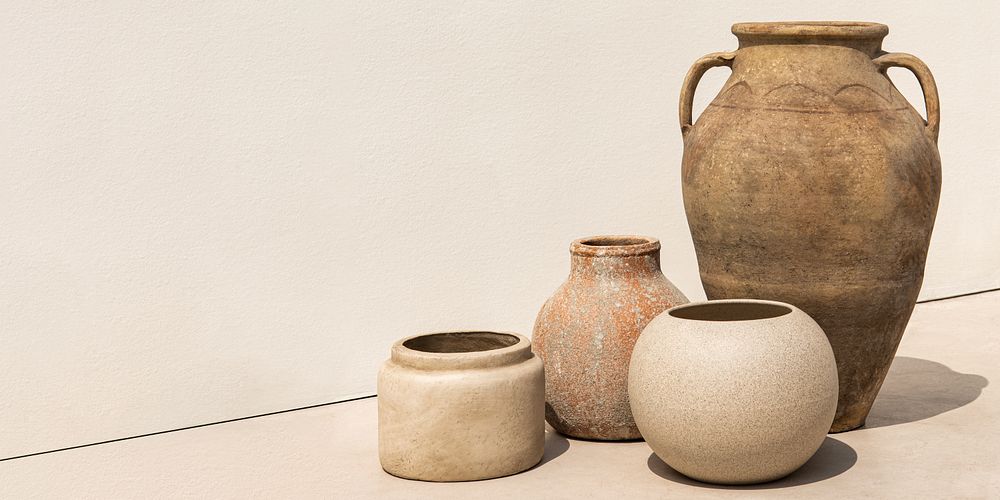 Vintage ceramic pots collection | Free Photo - rawpixel