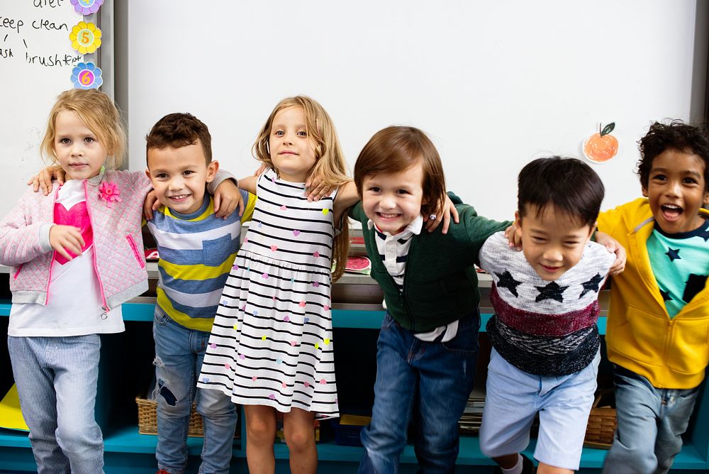 Group diverse children smiling classroom. | Premium Photo - rawpixel