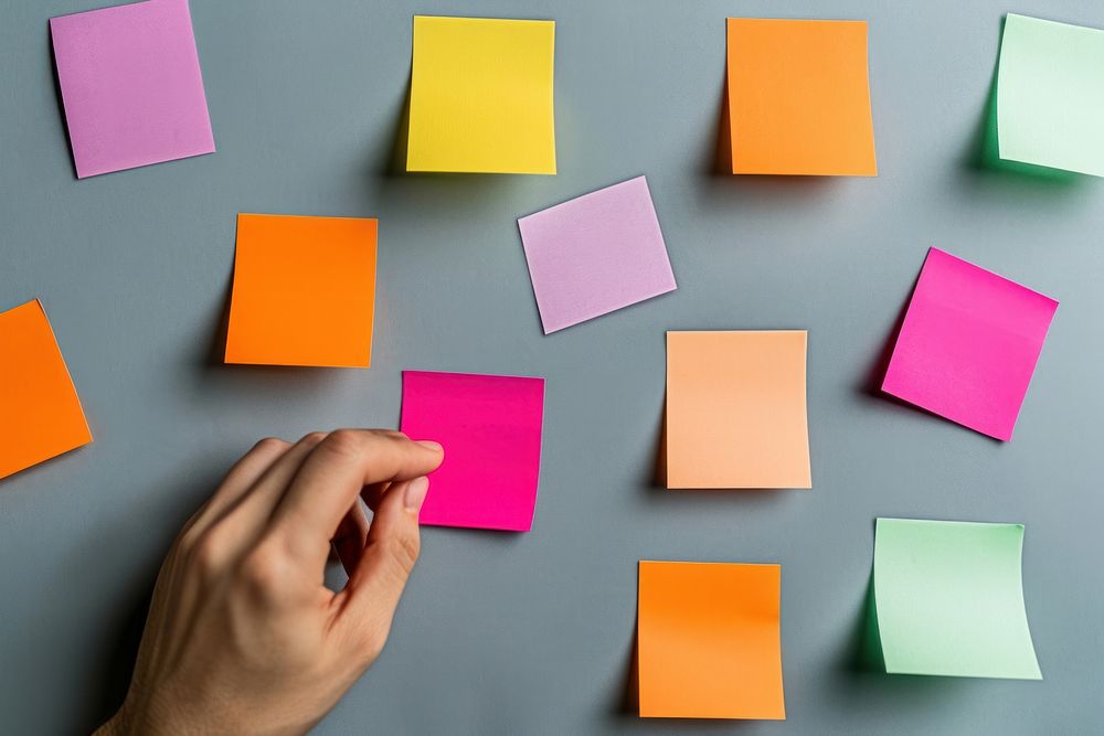 Sticky notes paper hand organization. | Premium Photo - rawpixel