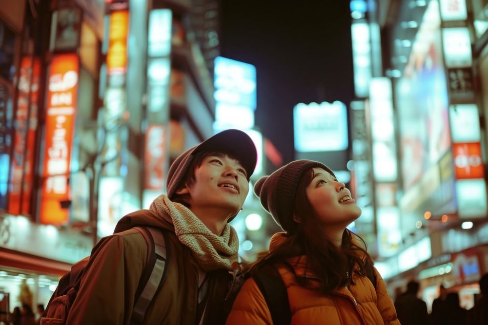 Happy Backpackers tokyo outdoors portrait | Premium Photo - rawpixel